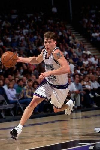 白巧克力NBA_白巧克力为什么叫白巧克力-第3张图片-山城妙识