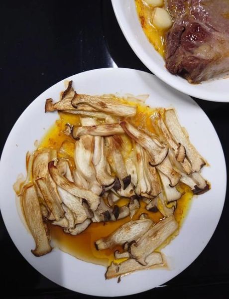 哪些菜适合用黄油炒_黄油炒菜会好吃吗-第1张图片-山城妙识