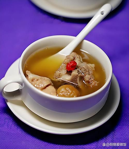 秋天适合喝什么汤_家庭煲汤推荐-第3张图片-山城妙识 秋天适合喝什么汤_家庭煲汤推荐-第3张图片-山城妙识