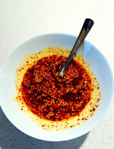 自制红油怎么做_自制红油用什么辣椒-第1张图片-山城妙识