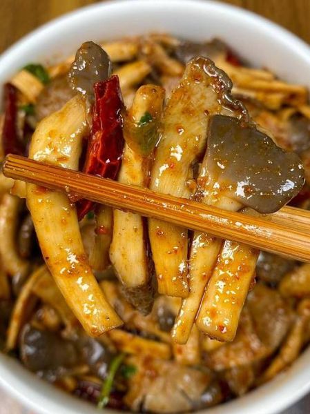 平菇配什么菜炒好吃_平菇炒什么最香-第3张图片-山城妙识