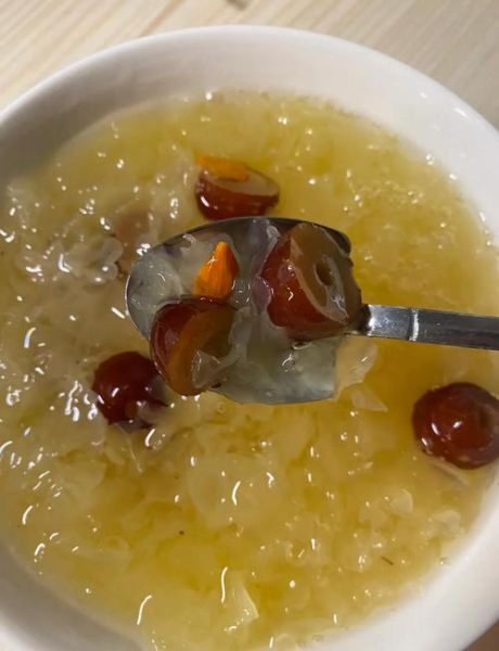 银耳要泡多久才可以煮_银耳泡发时间多久合适-第2张图片-山城妙识 银耳要泡多久才可以煮_银耳泡发时间多久合适-第2张图片-山城妙识