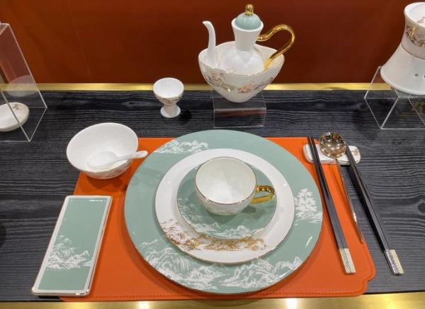 法餐餐具摆放顺序_法餐礼仪有哪些细节-第2张图片-山城妙识