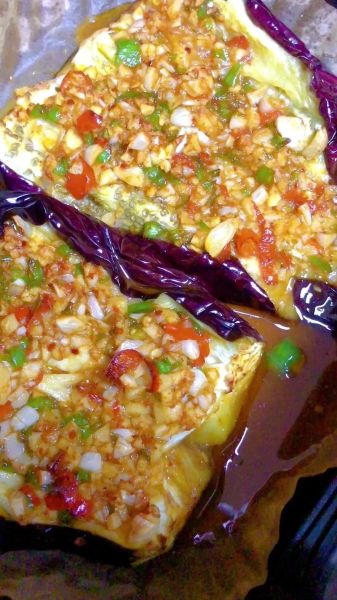 烧烤茄子怎么烤才好吃_烧烤茄子做法窍门-第2张图片-山城妙识 烧烤茄子怎么烤才好吃_烧烤茄子做法窍门-第2张图片-山城妙识