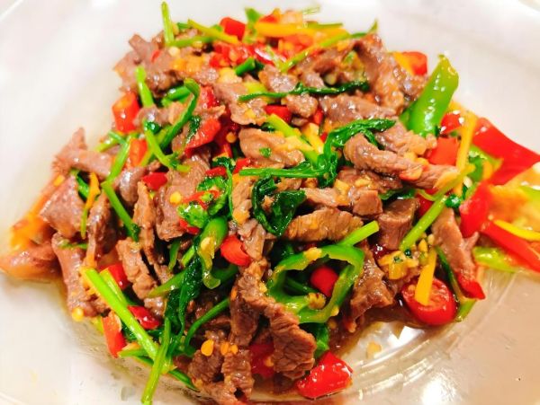 蚝油牛肉怎么炒才嫩_蚝油牛肉用哪个部位最好-第1张图片-山城妙识