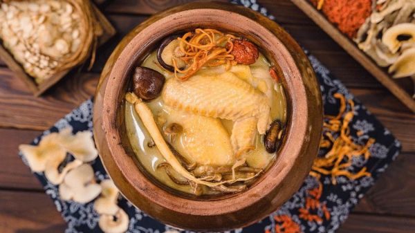 老鸭汤怎么炖好喝_老鸭汤做法大全-第1张图片-山城妙识 老鸭汤怎么炖好喝_老鸭汤做法大全-第1张图片-山城妙识