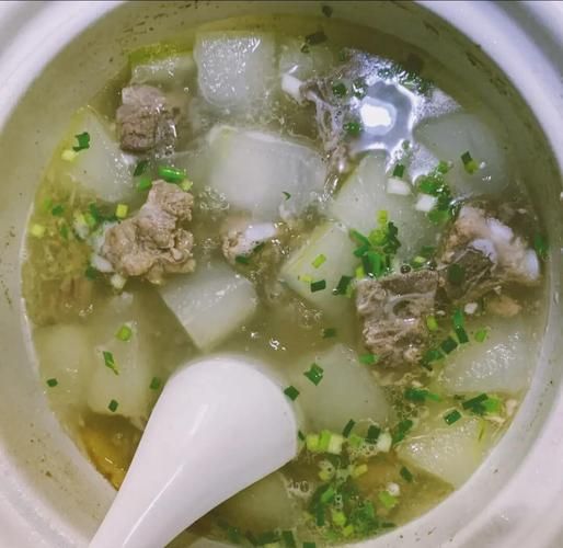 冬瓜汤最简单的做法_冬瓜汤怎么做好喝-第3张图片-山城妙识