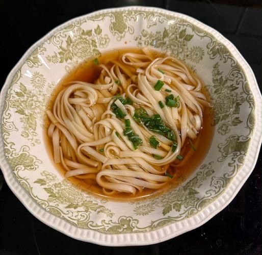 阳春面怎么做才好吃_阳春面的做法窍门-第3张图片-山城妙识