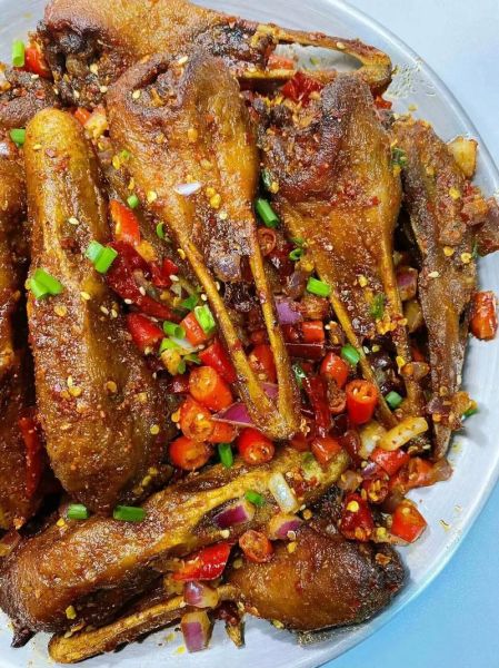 香辣鸭头怎么做_香辣鸭头热量高吗-第1张图片-山城妙识