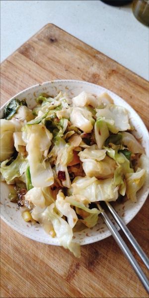 炝炒圆白菜热量是多少_减肥能吃吗-第3张图片-山城妙识 炝炒圆白菜热量是多少_减肥能吃吗-第3张图片-山城妙识