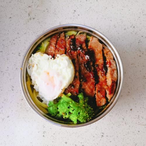 简单的便当的做法大全家常_怎么带饭不串味-第1张图片-山城妙识