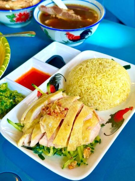 海南鸡饭黄米饭怎么做_黄米饭颜色秘诀-第3张图片-山城妙识