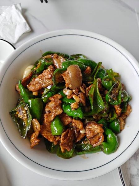 家常小炒怎么做好吃_好吃易做的家常小炒视频-第2张图片-山城妙识