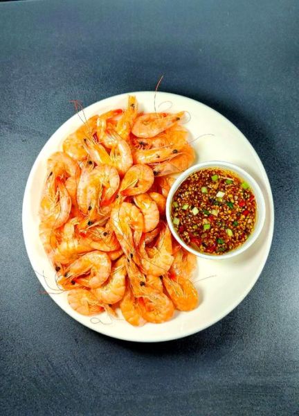 白灼大虾怎么做好吃_白灼虾要不要去虾线-第1张图片-山城妙识 白灼大虾怎么做好吃_白灼虾要不要去虾线-第1张图片-山城妙识