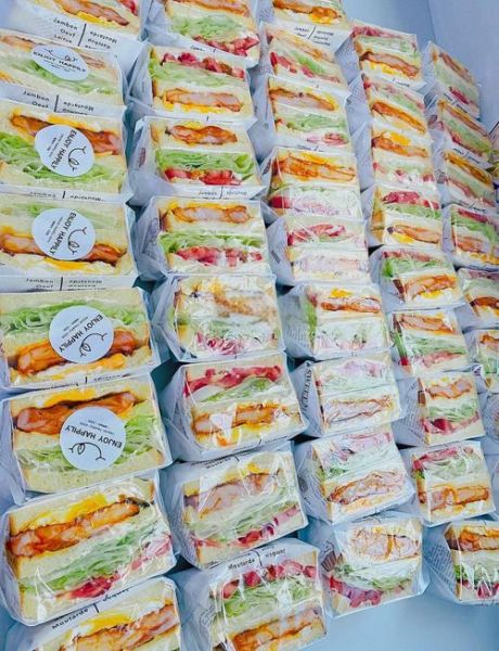 奥尔良鸡肉三明治怎么做_热量高吗-第1张图片-山城妙识