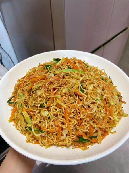 炒面怎么做好吃又简单_家常炒面简单做法-第3张图片-山城妙识