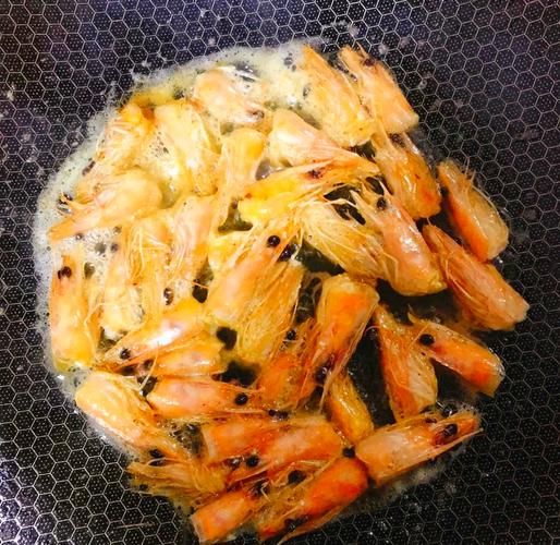 砂锅虾粥怎么做_砂锅虾粥要煮多久-第2张图片-山城妙识