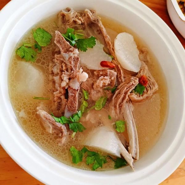 清炖羊排汤怎么做_清炖羊排汤放什么料-第1张图片-山城妙识 清炖羊排汤怎么做_清炖羊排汤放什么料-第1张图片-山城妙识