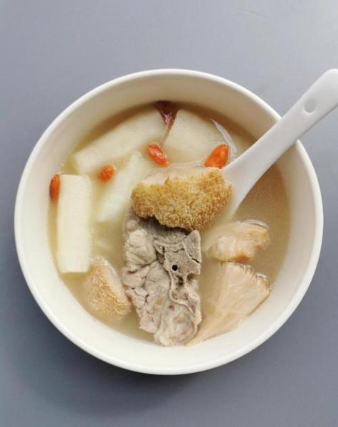 家常养胃汤怎么做_简单养胃汤食谱-第3张图片-山城妙识