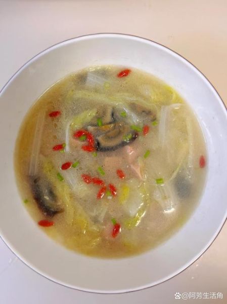 上汤娃娃菜皮蛋怎么做_上汤娃娃菜皮蛋的家常做法-第3张图片-山城妙识