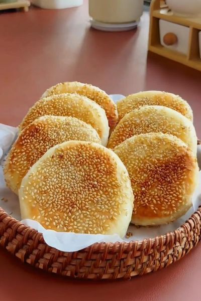 芝麻烧饼怎么做才酥脆_芝麻烧饼热量高吗-第3张图片-山城妙识
