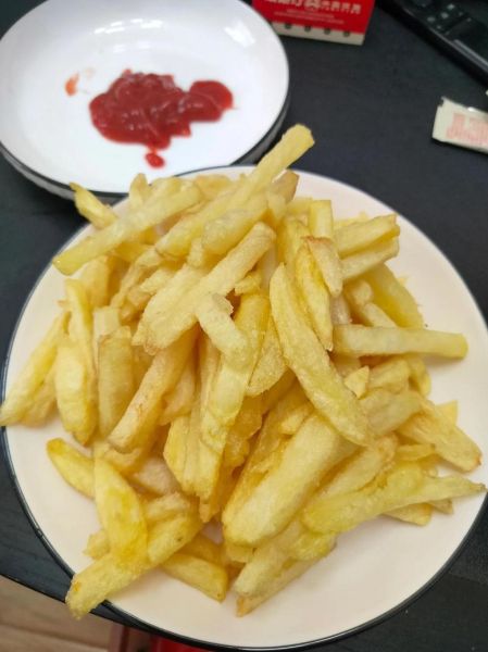 土豆炸薯条怎么做_炸薯条要不要先焯水-第3张图片-山城妙识