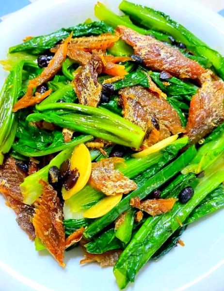 豆豉鲮鱼油麦菜怎么做_油麦菜焯水还是不焯水-第1张图片-山城妙识