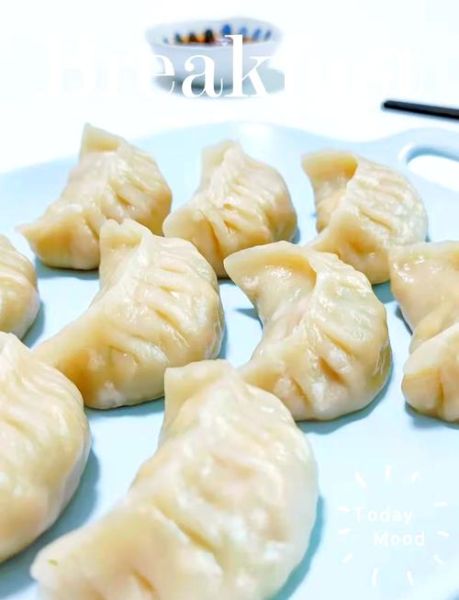 虾仁三鲜饺子怎么做_虾仁三鲜饺子馅料比例-第1张图片-山城妙识