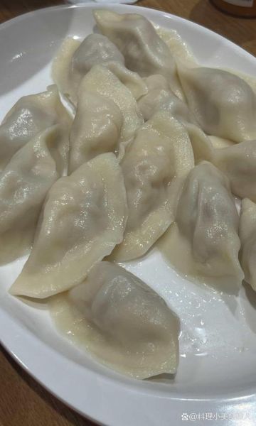 虾仁三鲜饺子怎么做_虾仁三鲜饺子馅料比例-第2张图片-山城妙识