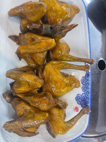 红烧炖鸽子怎么做_红烧炖鸽子需要焯水吗-第3张图片-山城妙识 红烧炖鸽子怎么做_红烧炖鸽子需要焯水吗-第3张图片-山城妙识