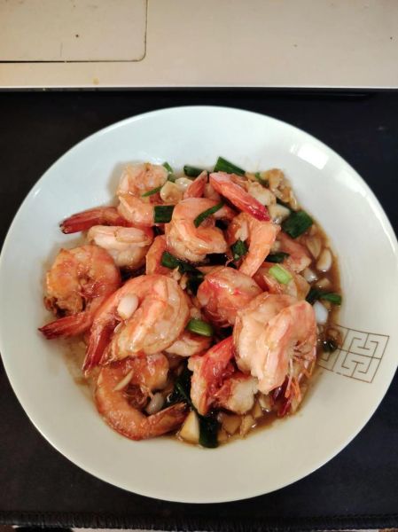 油炸基围虾怎么做才酥脆_油炸基围虾用面粉还是淀粉-第3张图片-山城妙识