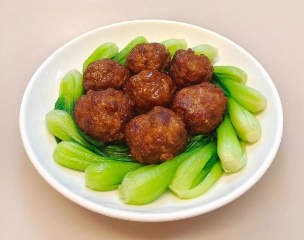 红烧丸子家常做法大全_怎么做才松软弹牙-第3张图片-山城妙识