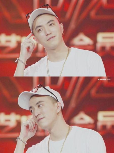 jonyj照片哪里看_jonyj高清图下载-第3张图片-山城妙识