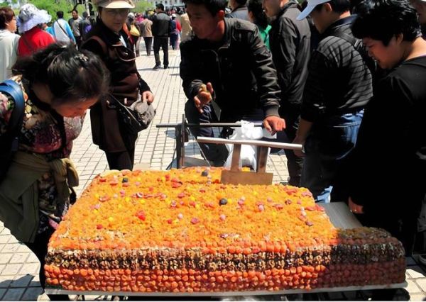 切糕坑人事件_警察为何不管-第3张图片-山城妙识