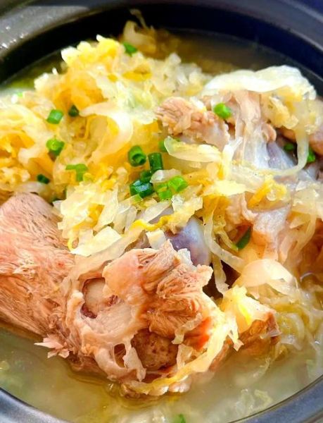 东北酸菜怎么吃_东北酸菜吃法大全图解-第1张图片-山城妙识 东北酸菜怎么吃_东北酸菜吃法大全图解-第1张图片-山城妙识