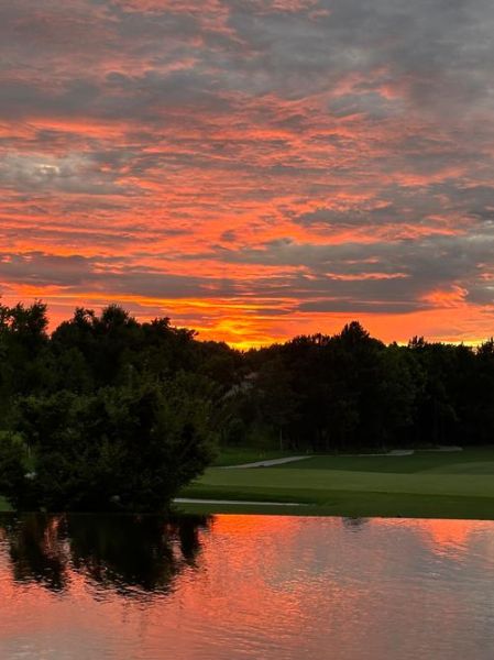 火烧云怎么拍_火烧云最佳观赏时间-第1张图片-山城妙识