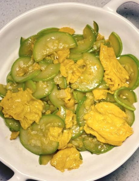 西葫芦怎么炒好吃_西葫芦图片做法大全-第1张图片-山城妙识