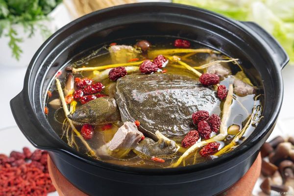 清蒸甲鱼多长时间最好_蒸多久才鲜嫩不腥-第2张图片-山城妙识