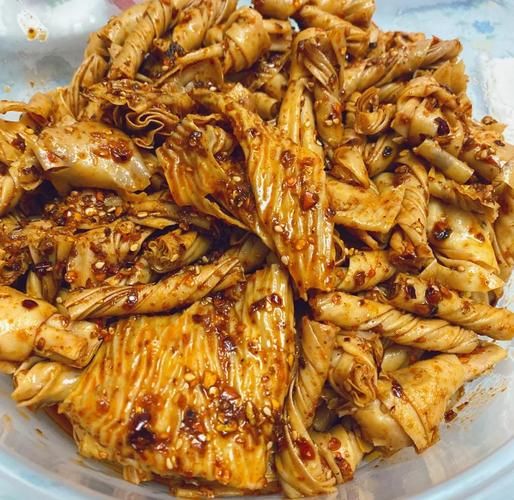 辣条怎么做_家庭自制辣条简单做法-第1张图片-山城妙识