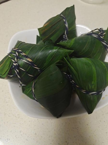 粽子叶怎么煮_粽子叶煮多久才软-第1张图片-山城妙识