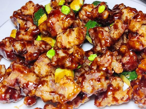 小炒玫瑰肉是什么菜系_正宗做法与口味特点-第1张图片-山城妙识