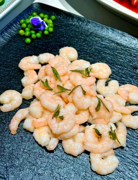 冷冻虾仁怎么炒好吃又嫩_虾仁滑嫩不老的秘诀-第2张图片-山城妙识