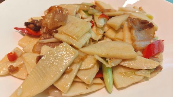 素炒冬笋怎么做_冬笋炒前要不要焯水-第3张图片-山城妙识 素炒冬笋怎么做_冬笋炒前要不要焯水-第3张图片-山城妙识