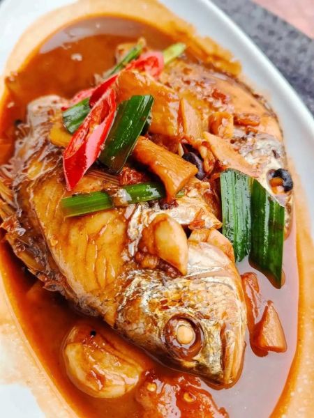 焖鱼怎么做_焖鱼的做法大全-第1张图片-山城妙识