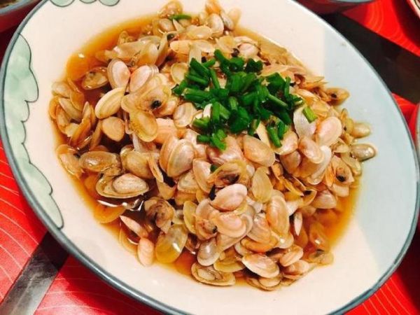 炒海瓜子的香菜叫什么_海瓜子炒香菜做法-第1张图片-山城妙识