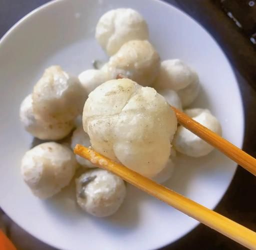 速冻汤圆怎么炸不会爆_炸汤圆不爆的秘诀-第1张图片-山城妙识 速冻汤圆怎么炸不会爆_炸汤圆不爆的秘诀-第1张图片-山城妙识