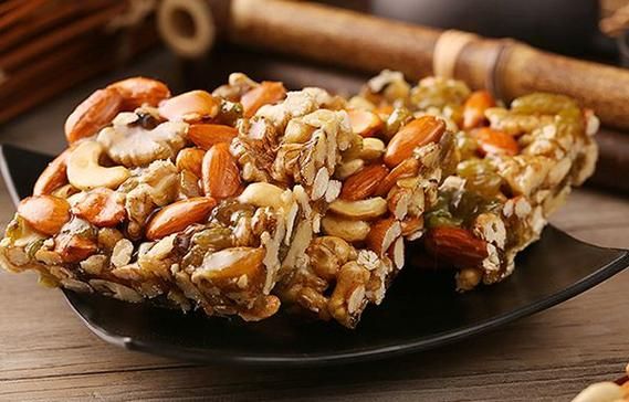 中央打击新疆切糕骗局_如何避免高价陷阱-第3张图片-山城妙识