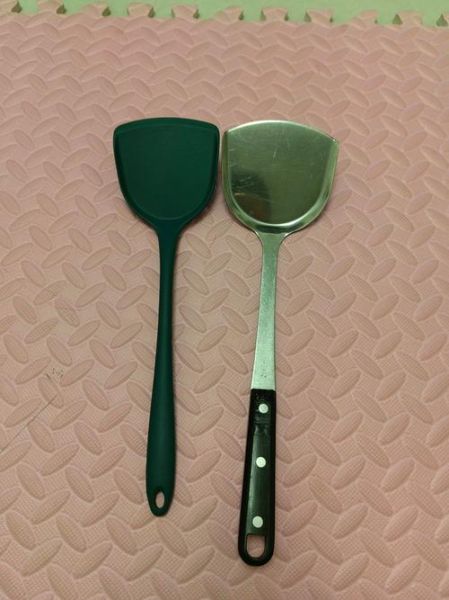 硅胶炒菜铲子有毒吗_硅胶铲子怎么选-第3张图片-山城妙识