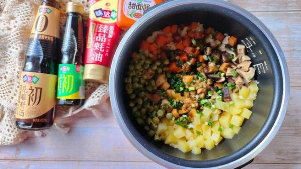 鸡腿焖饭怎么做_鸡腿焖饭用哪种米最好-第2张图片-山城妙识 鸡腿焖饭怎么做_鸡腿焖饭用哪种米最好-第2张图片-山城妙识