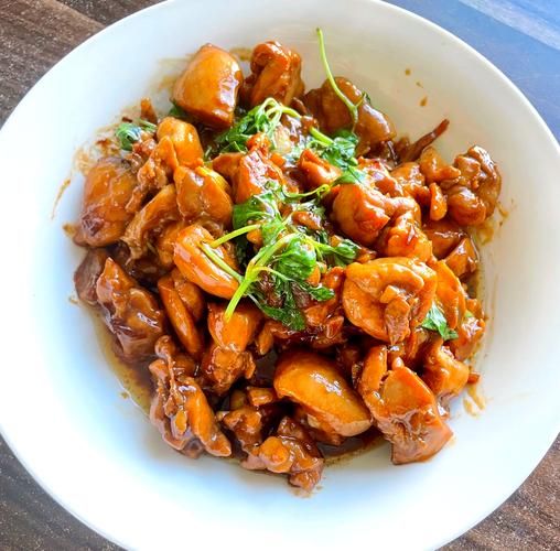 台湾家常菜有哪些_三杯鸡怎么做才正宗-第1张图片-山城妙识